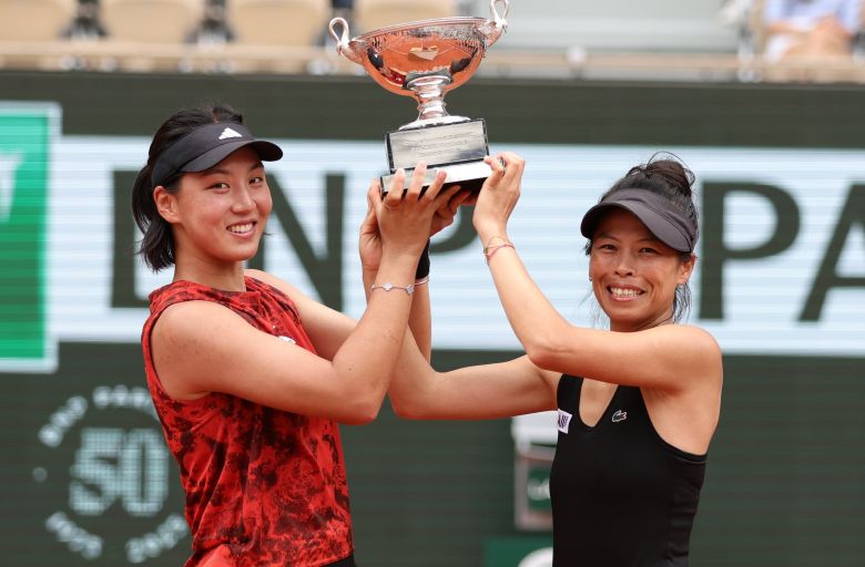 Tennis. Roland-Garros (D) - Xinyu Wang et Su-Wei Hsieh sacrées en ...